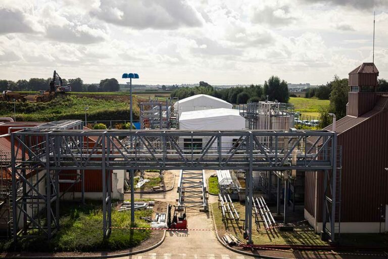 Servier invests 100 million euros in a new production unit